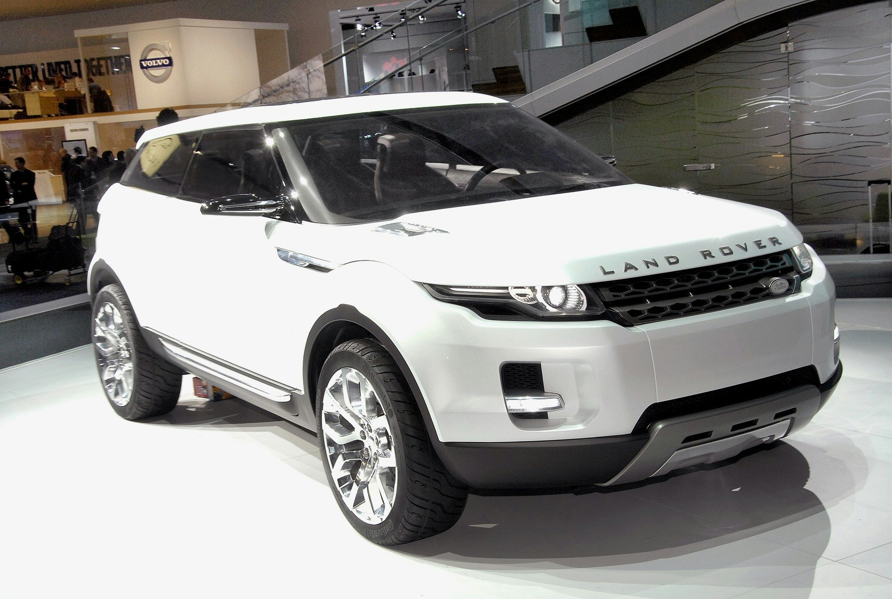 Den nye lille Range Rover får premiere i Paris | bilmagasinet.dk