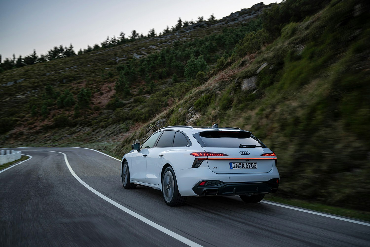 Audi A6 Avant - test, priser og anmeldelse (2025) | bilmagasinet.dk