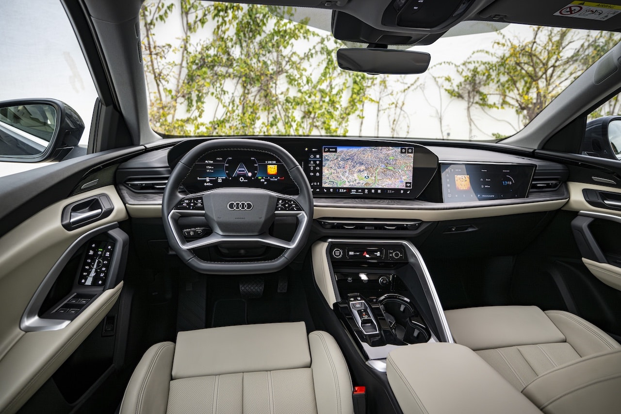 Audi Q5 - test, pris & anmeldelse (2025) | bilmagasinet.dk