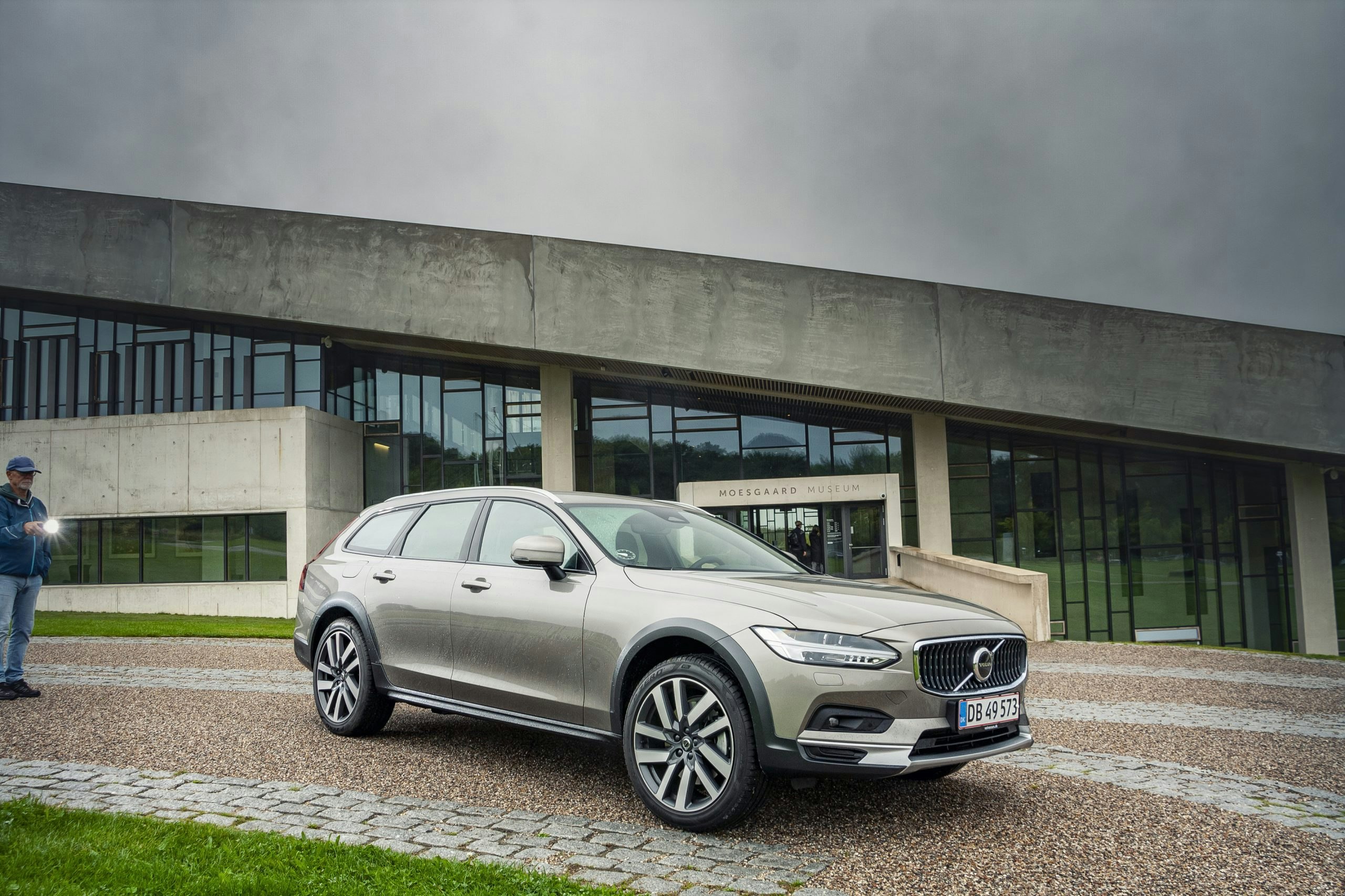 Test og gennemgang: Volvo V90 CC | bilmagasinet.dk