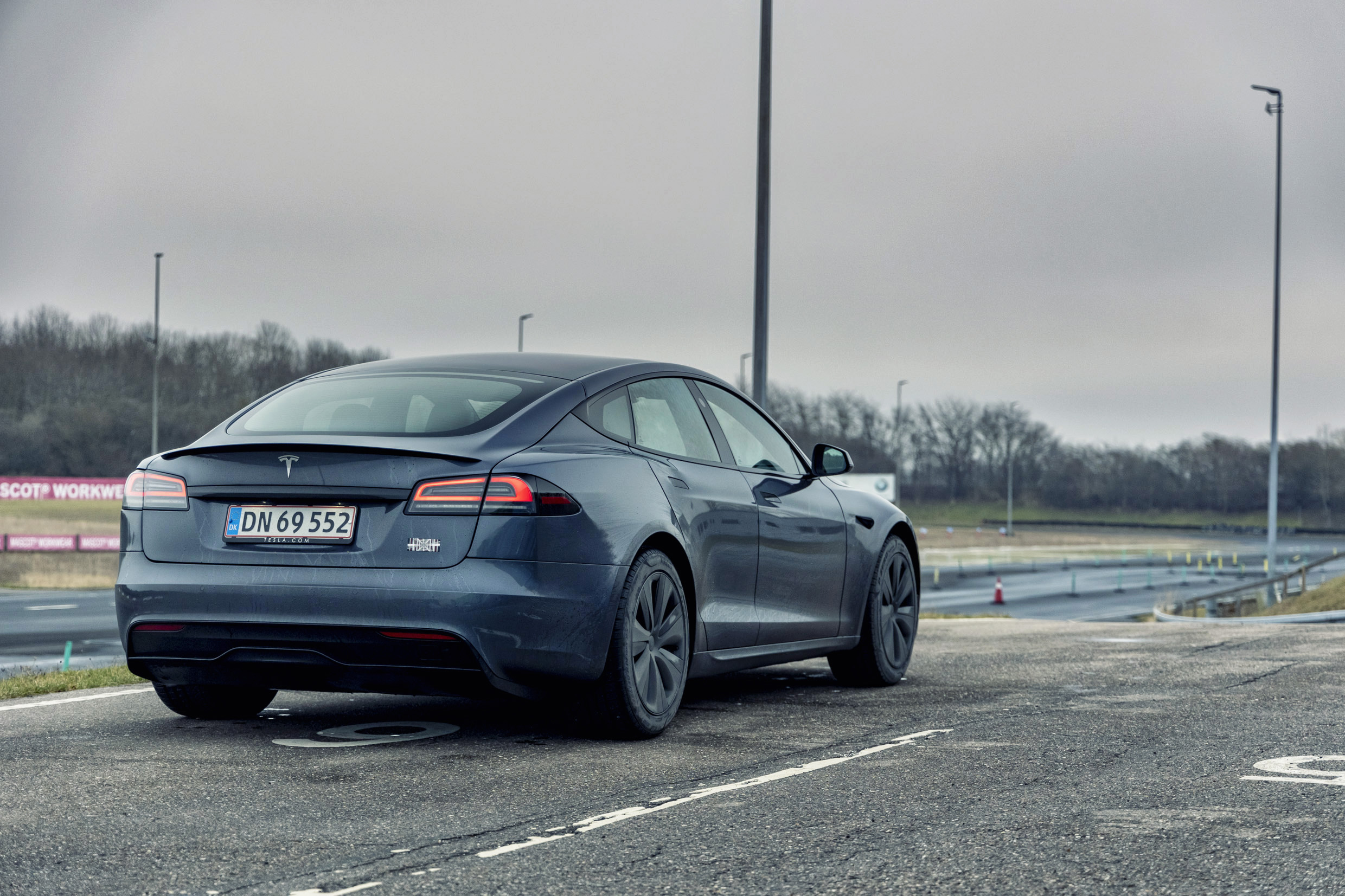 Tesla Model S Test priser og guide til kob bilmagasinet