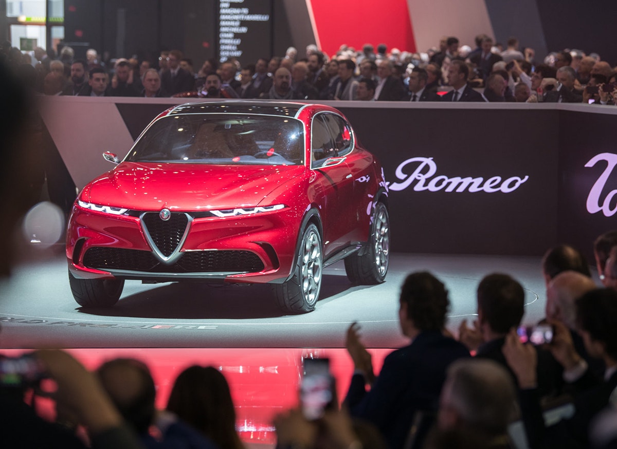 Alfa Romeo viser smuk hybrid-SUV | bilmagasinet.dk