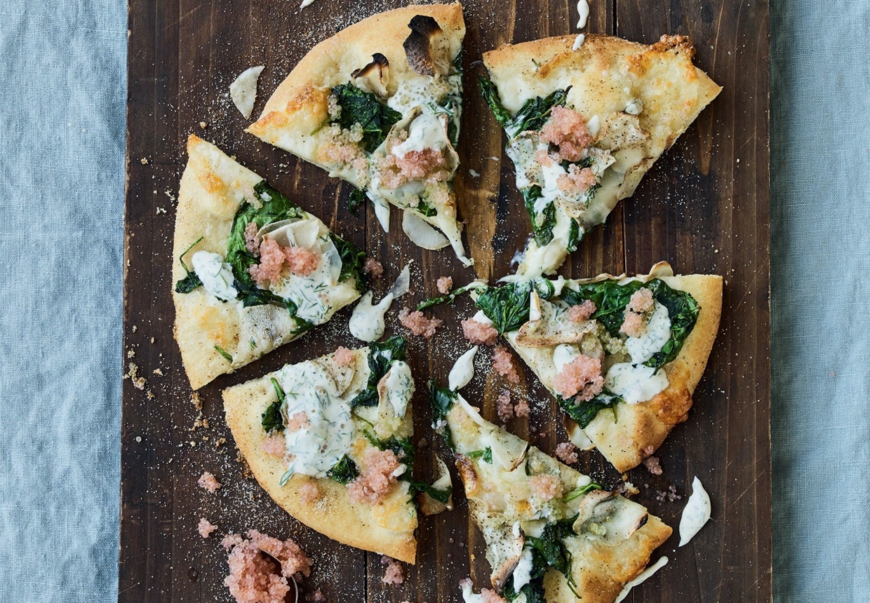 Alledaagse kost | Pizza van aardpeer met lompviskuit en dillecrème ...