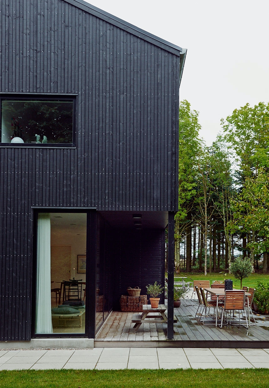 Arkitekttegnet hus | Den sorte lade i skoven | bobedre.dk