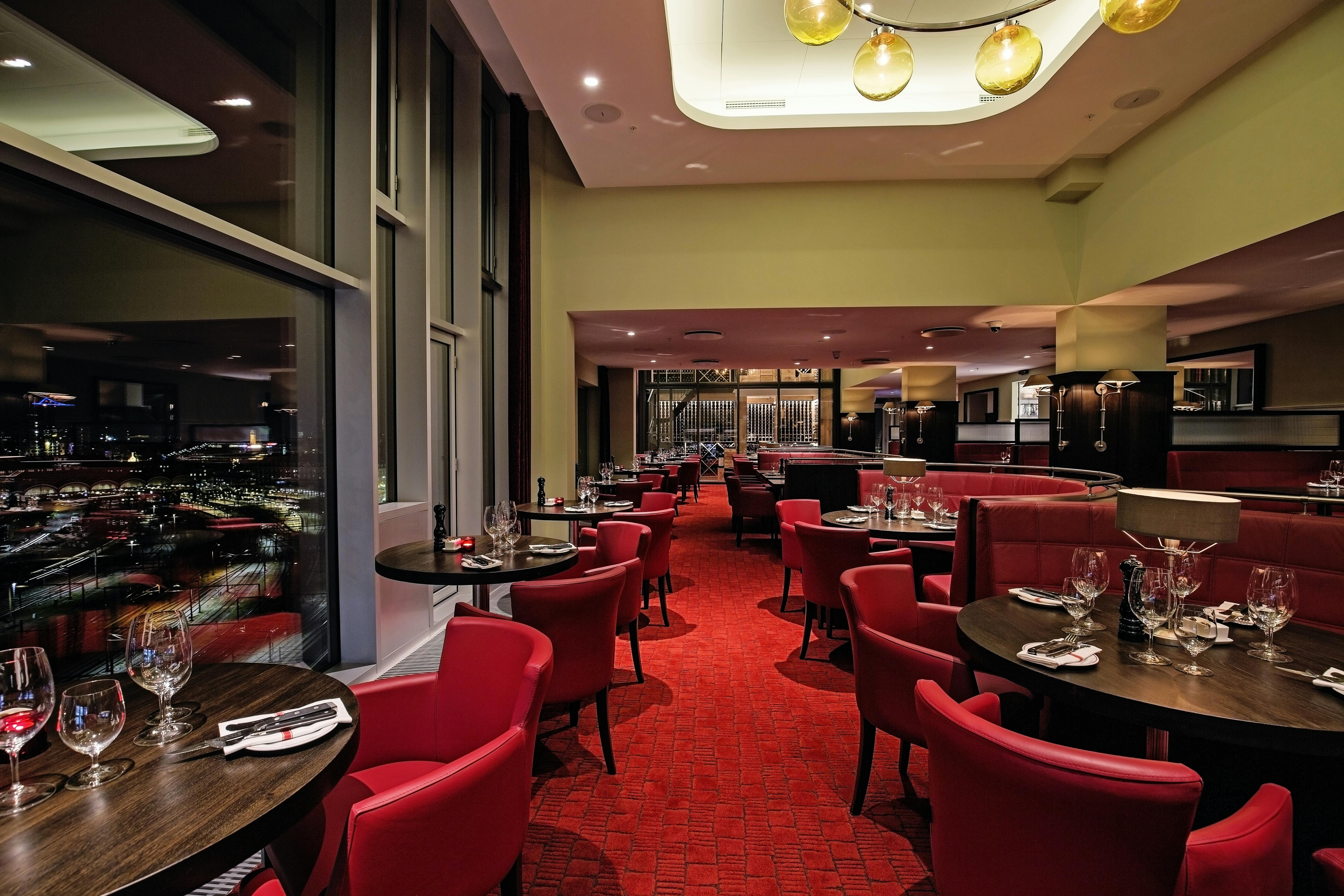 MASH restaurant i Tivoli-hoteltårn åbnet i København | | bobedre.dk