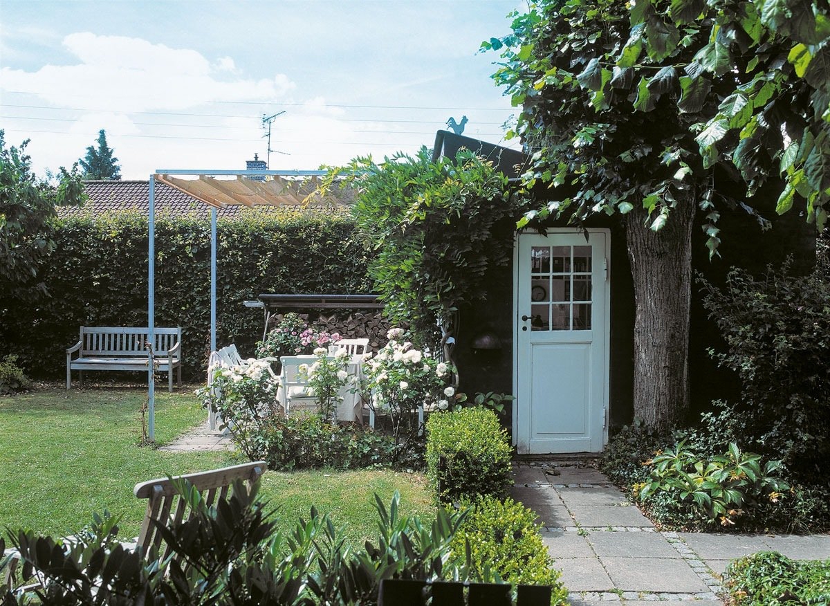 Andrea Larssons funkishus på Strandvejen sælges | bobedre.dk