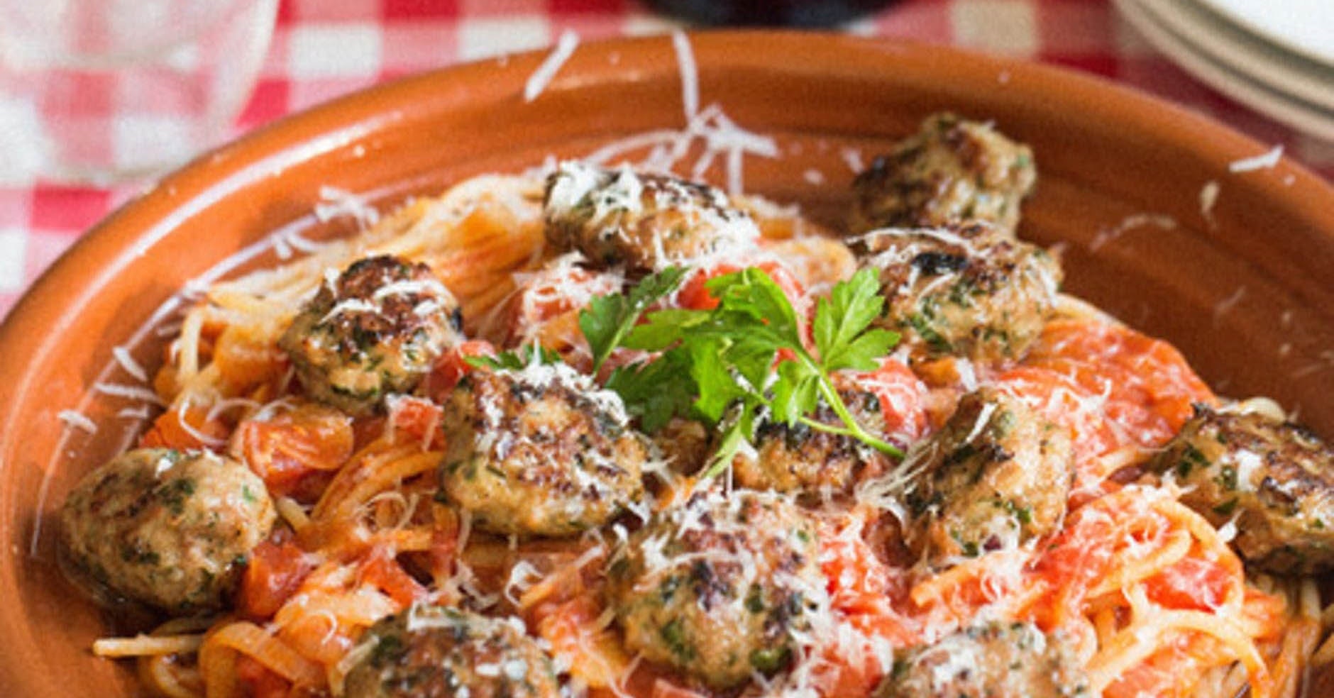 Spaghetti med kødboller - den helt rigtige italienske opskrift | bobedre.dk