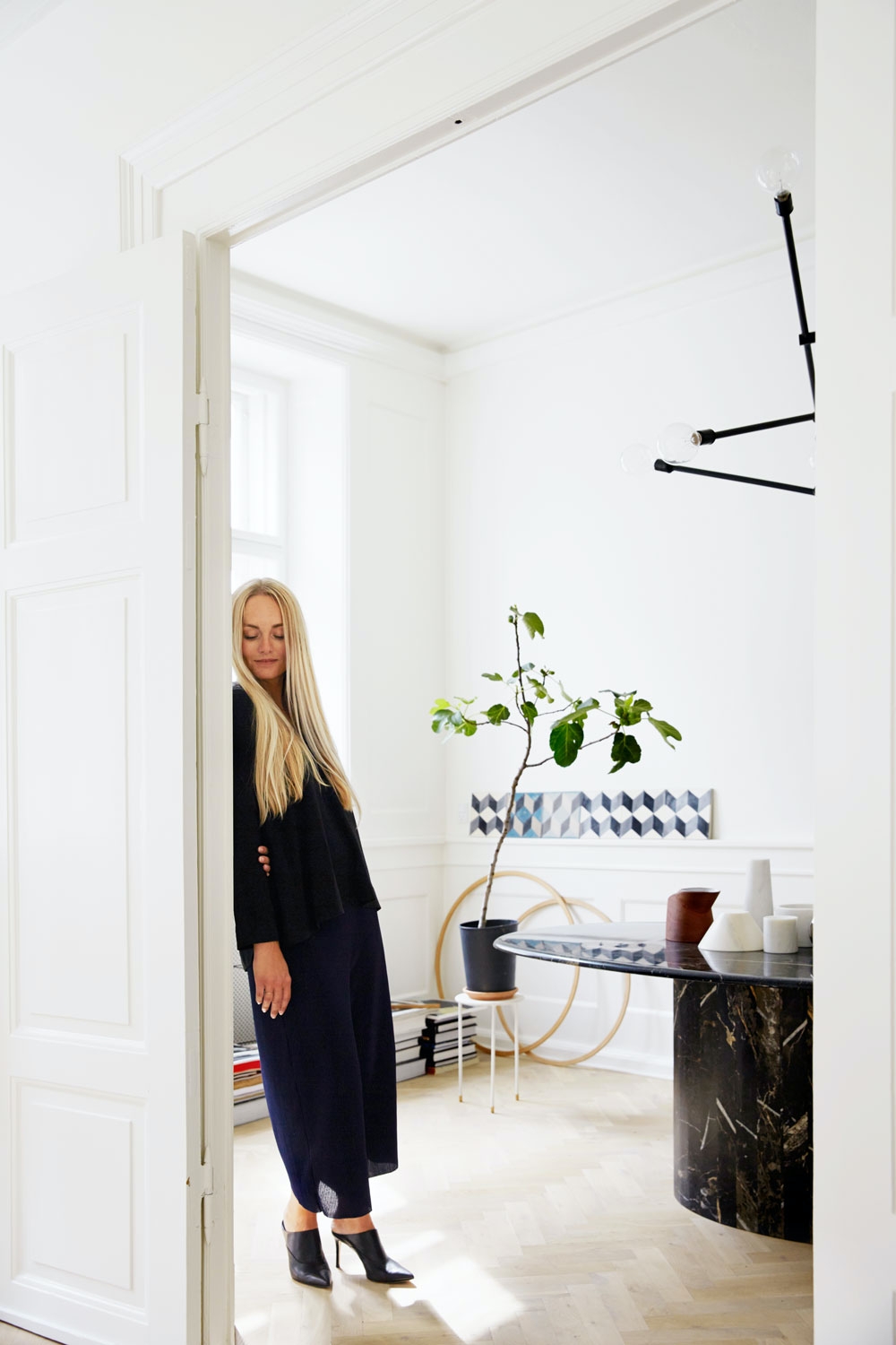 Lys leilighet med edgy detaljer | Bo-bedre.no