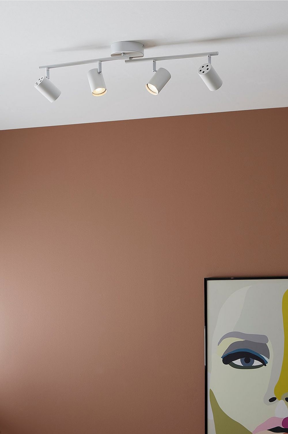 Guide: Disse lamper passer til din entré | bobedre.dk