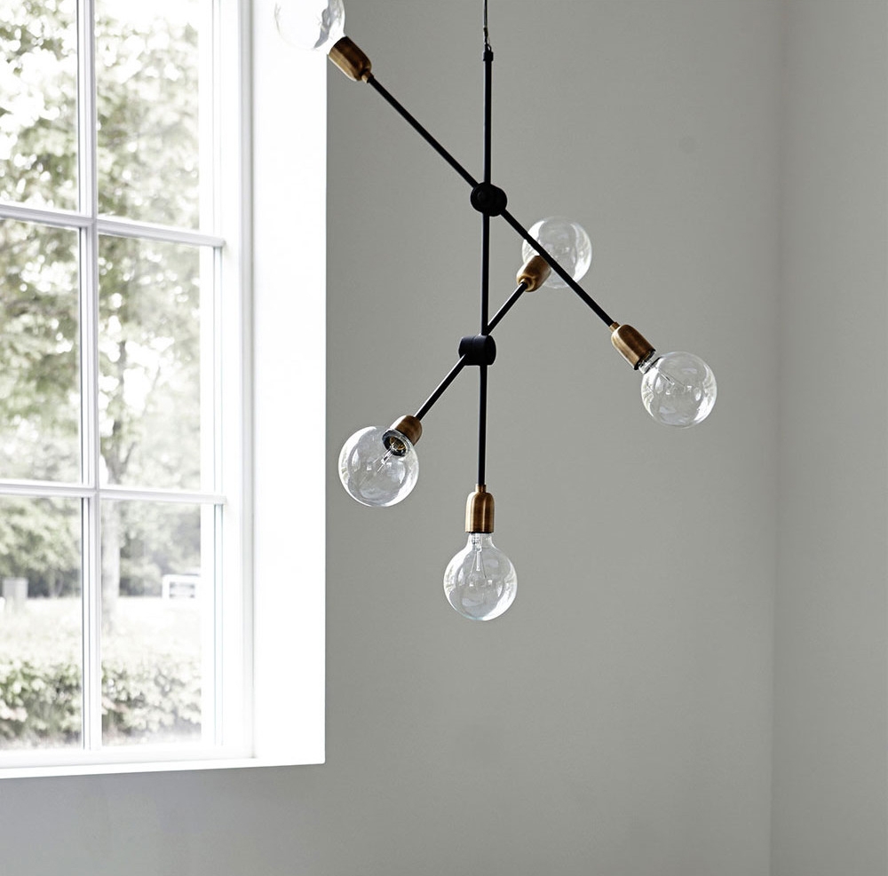 Guide: Disse lamper passer til din entré | bobedre.dk