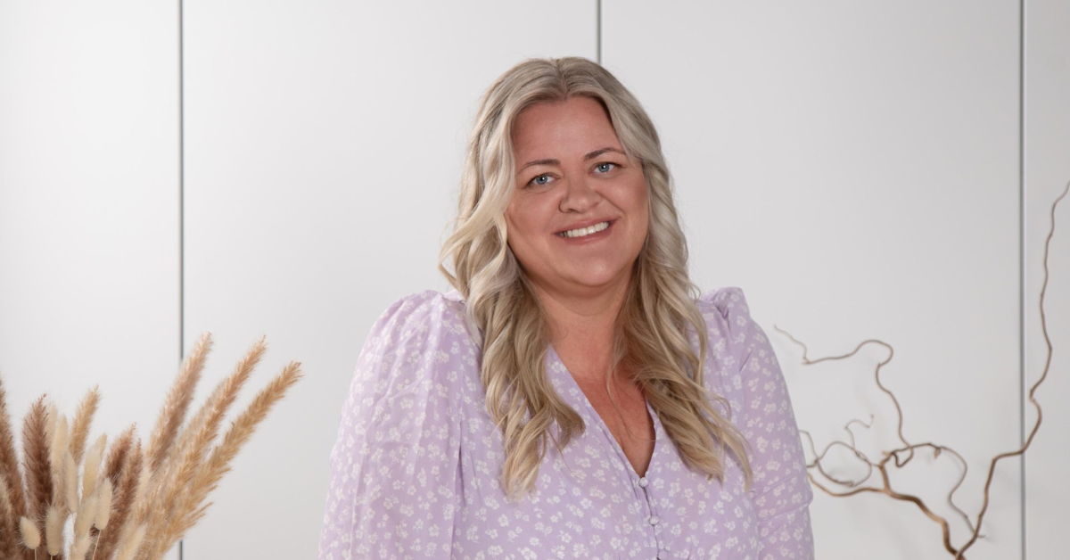 Trudes første bok ble Norges mest solgte på 3 måneder – nå er hun klar ...