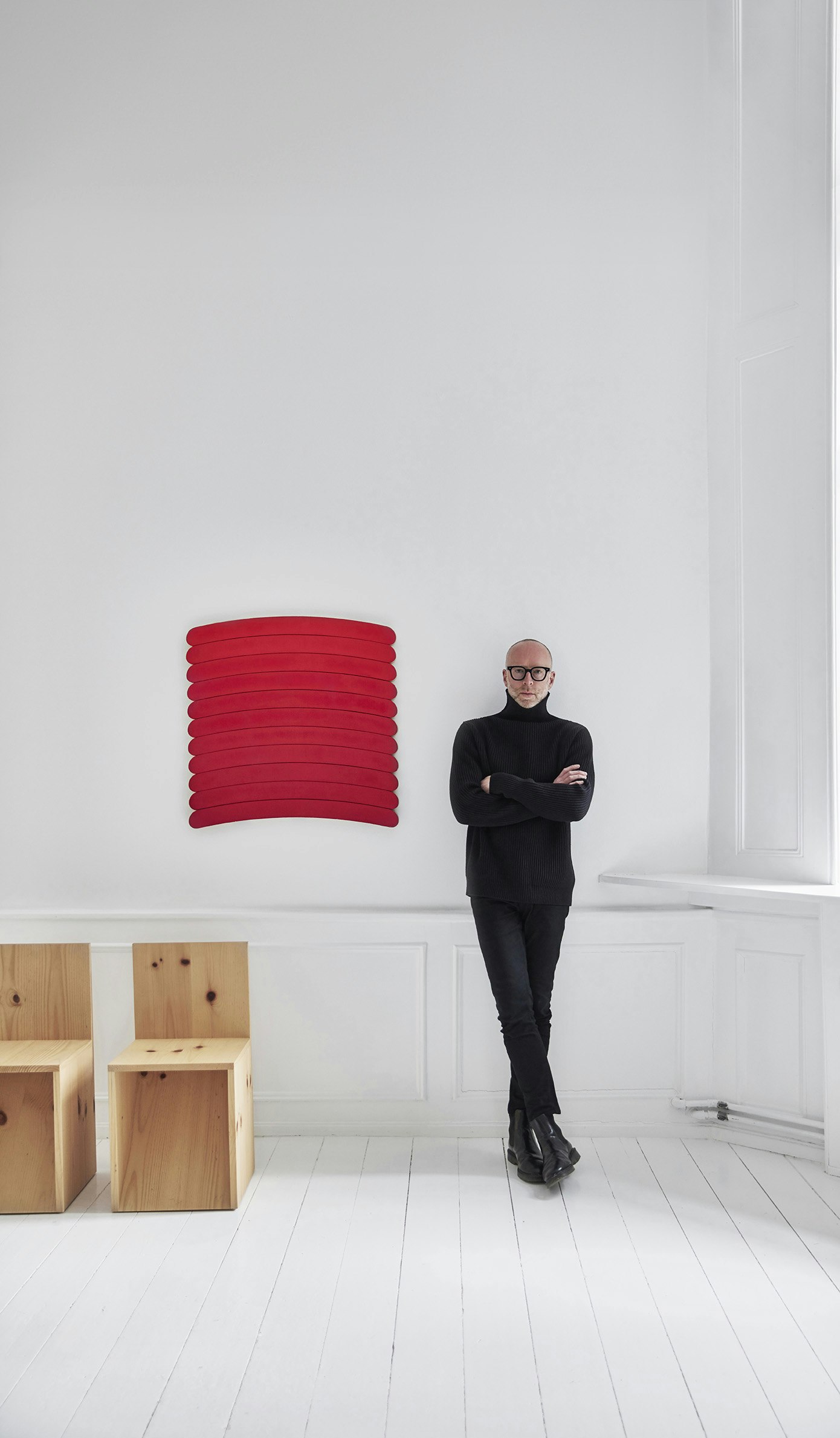 Peter er selverklæret kunstnarkoman og har viet sit hjem til det: "Man ...