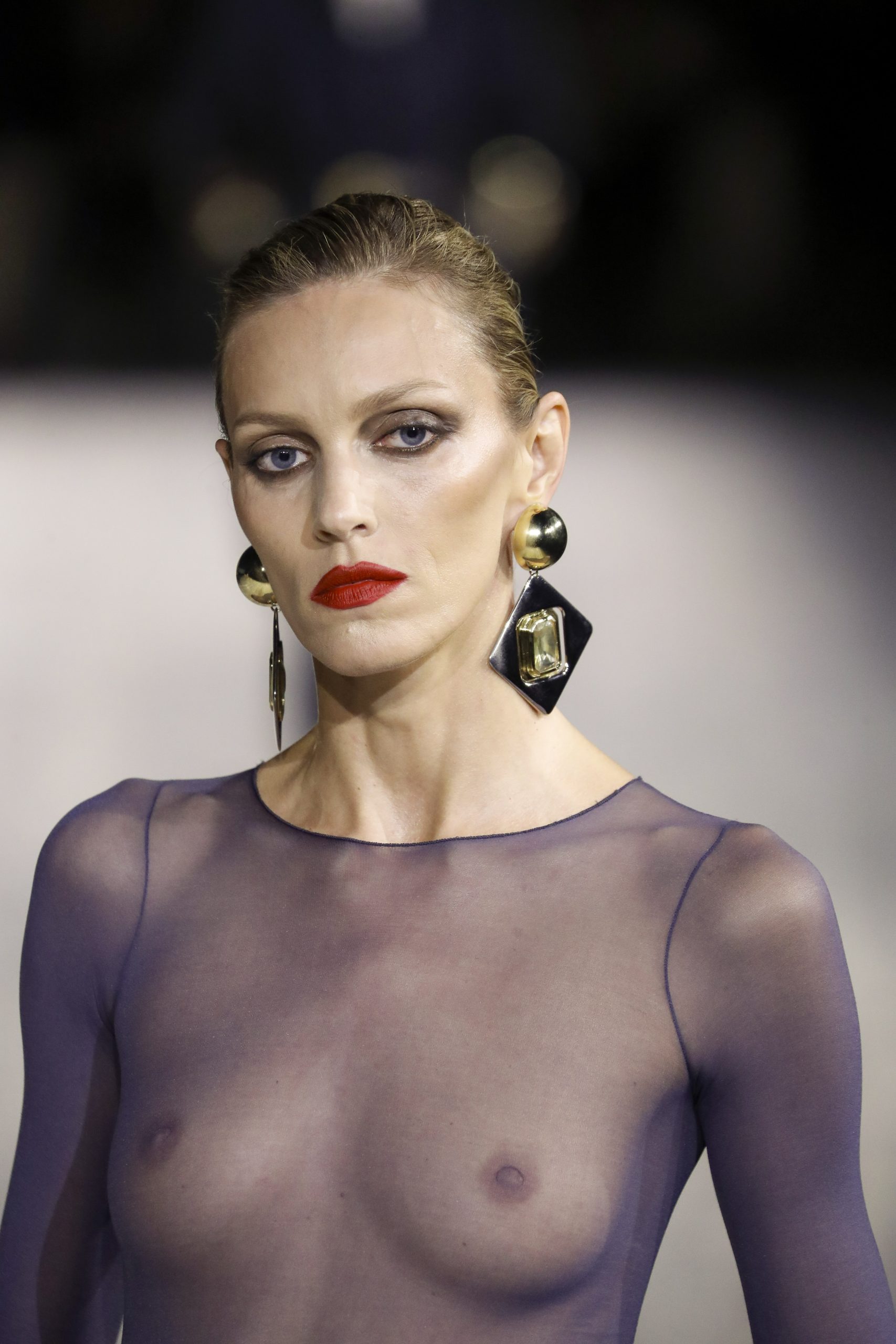 EKSKLUSIV MASTERCLASS MED YSL BEAUTY | costume.no