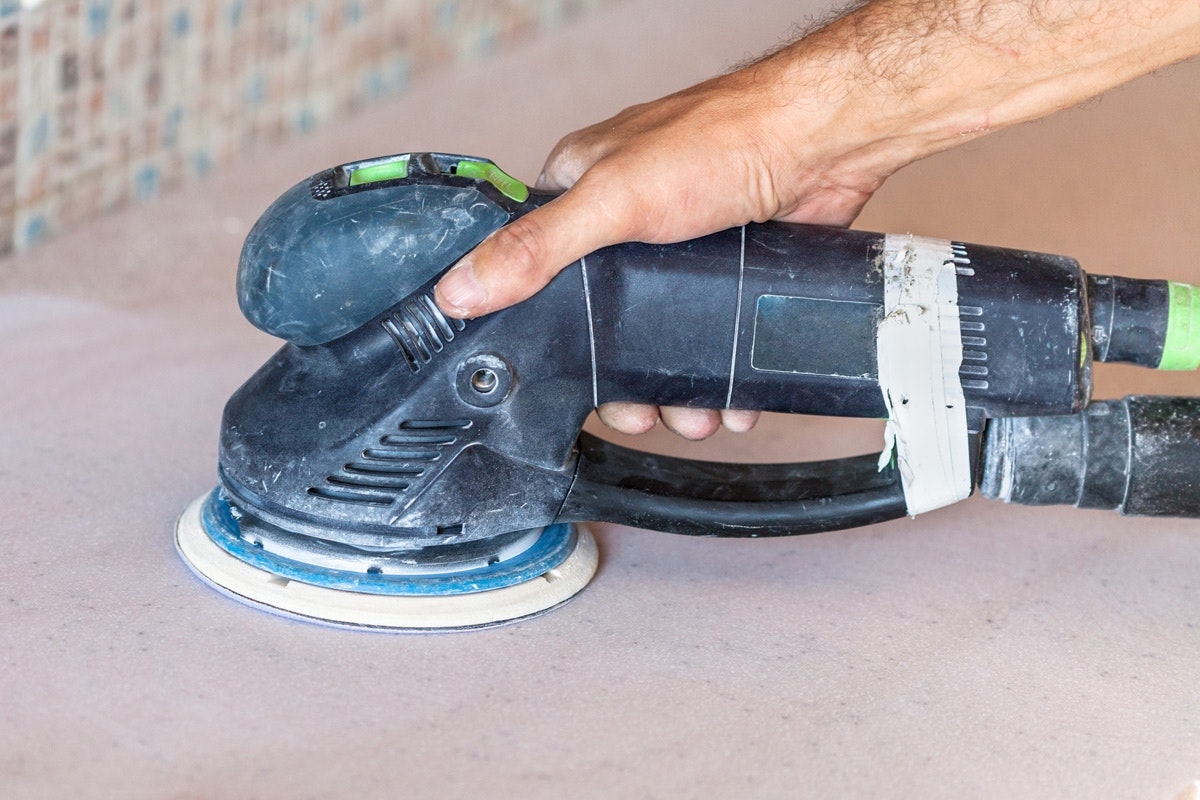 Så slipar du och oljar in köksbänken | gds.se