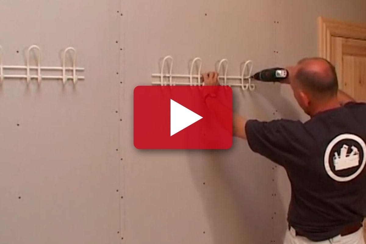 TØMRER-TEKNIKK: Oppheng i gipsplater | Gjør Det selv