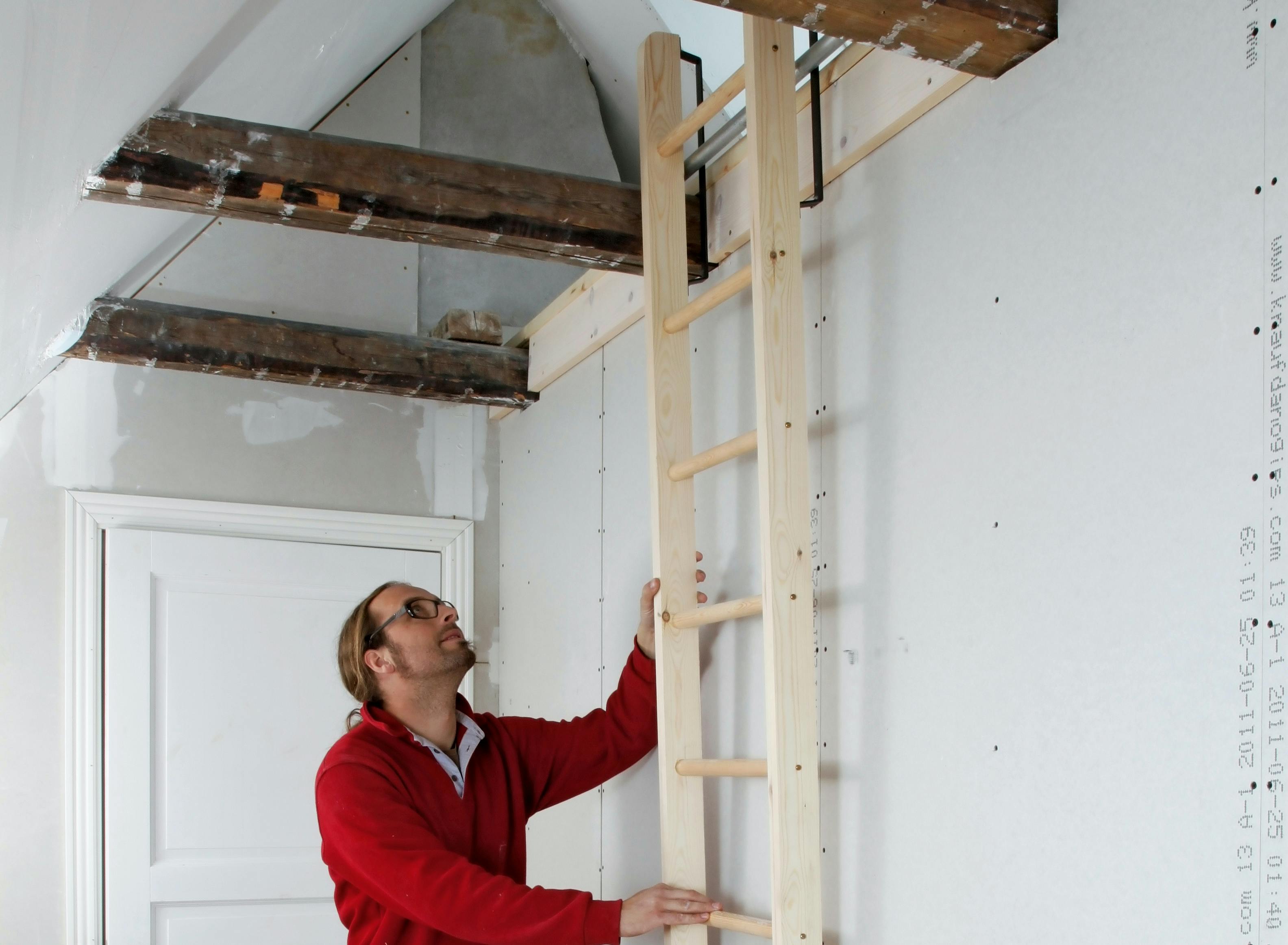 Hur bygger jag en stadig stege till loftsängen? | Gör Det Själv