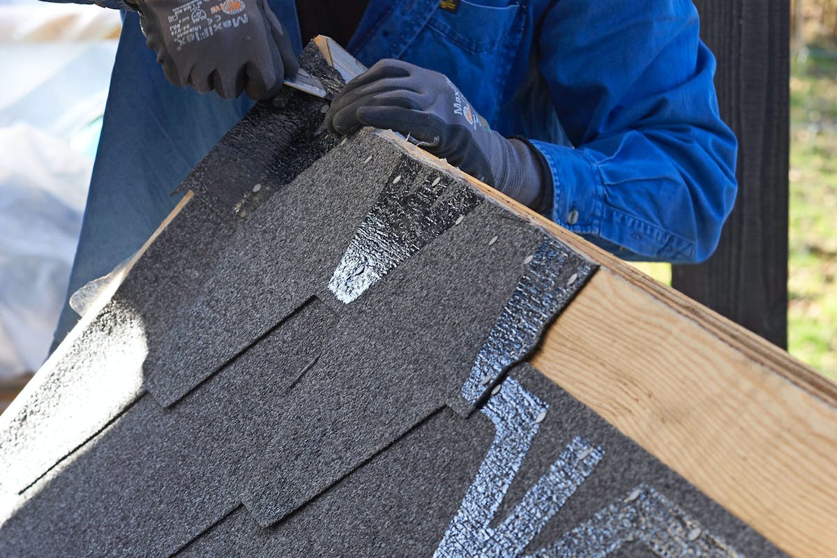 Tagpap med shingles: Sådan gør du