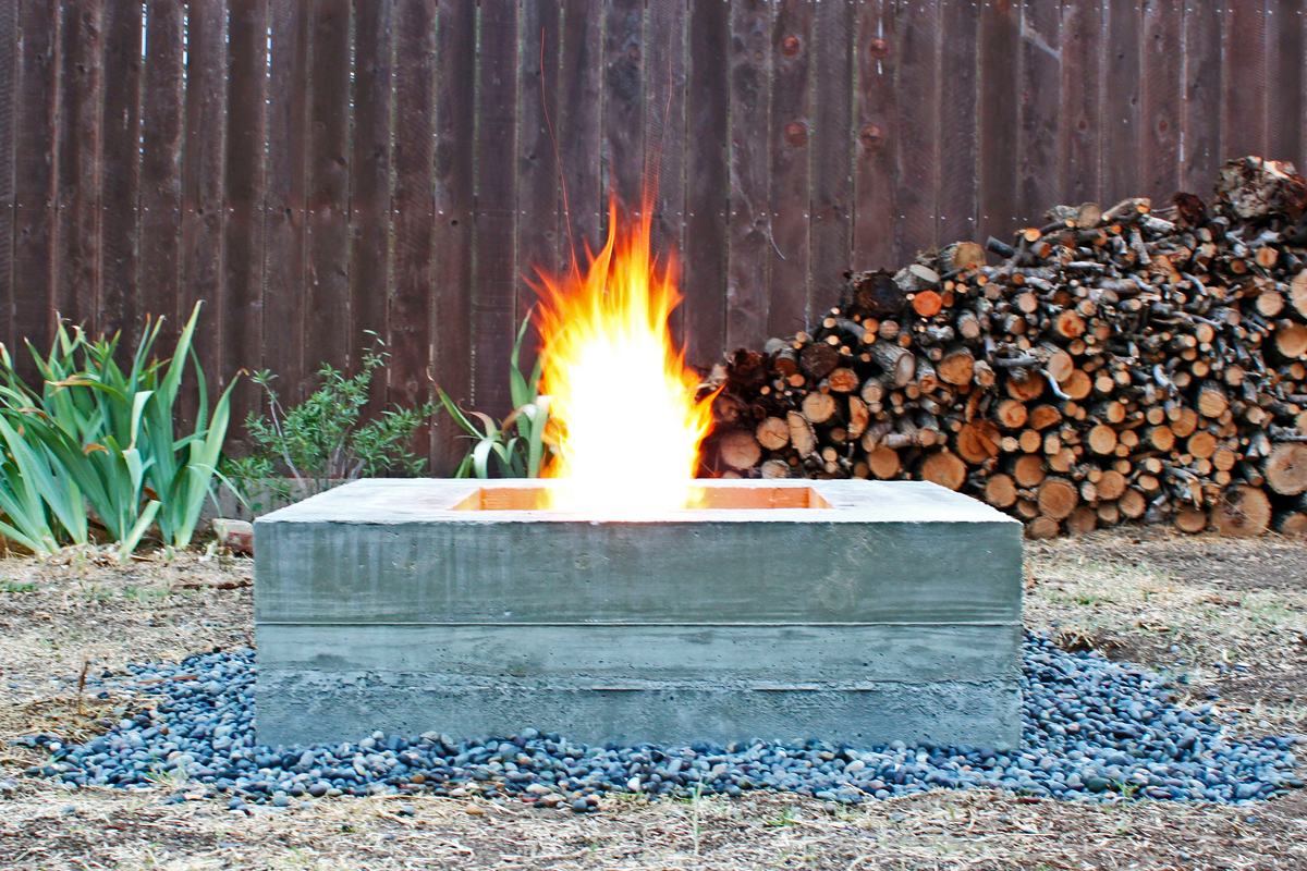 Skapa mysfaktor i din trädgård med en eldstad | Gör Det Själv