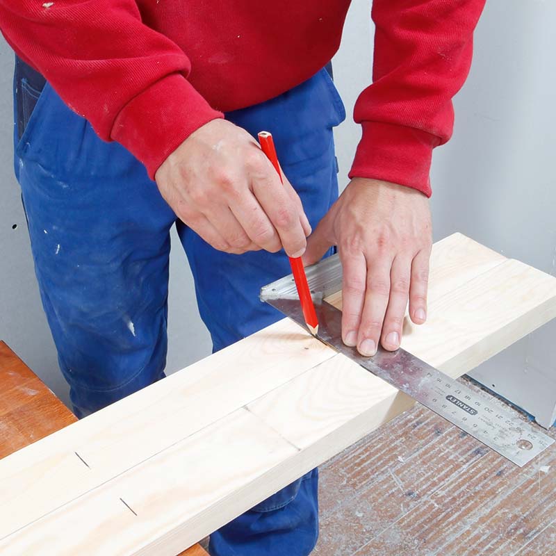 Hvordan bygger jeg en sikker stige til hemsen? | Gør Det Selv