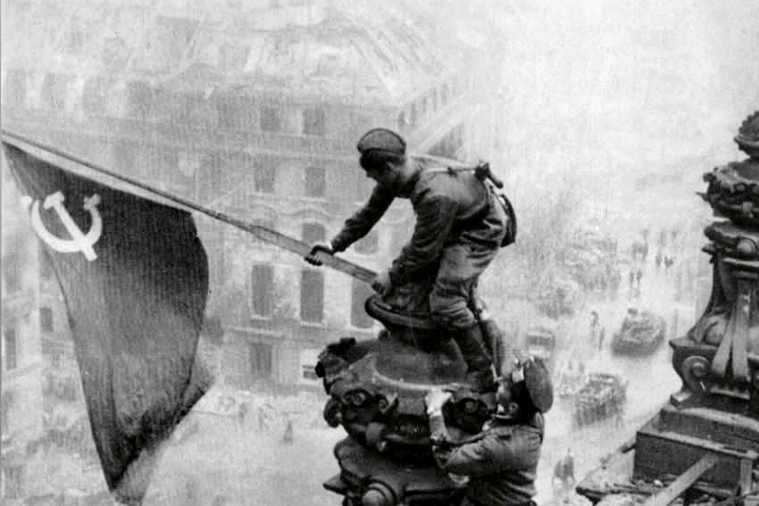 Galleri: Det Tredje Riges sidste timer | historienet.dk