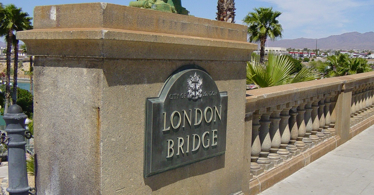 Zo belandde de London Bridge in Arizona | historianet.nl