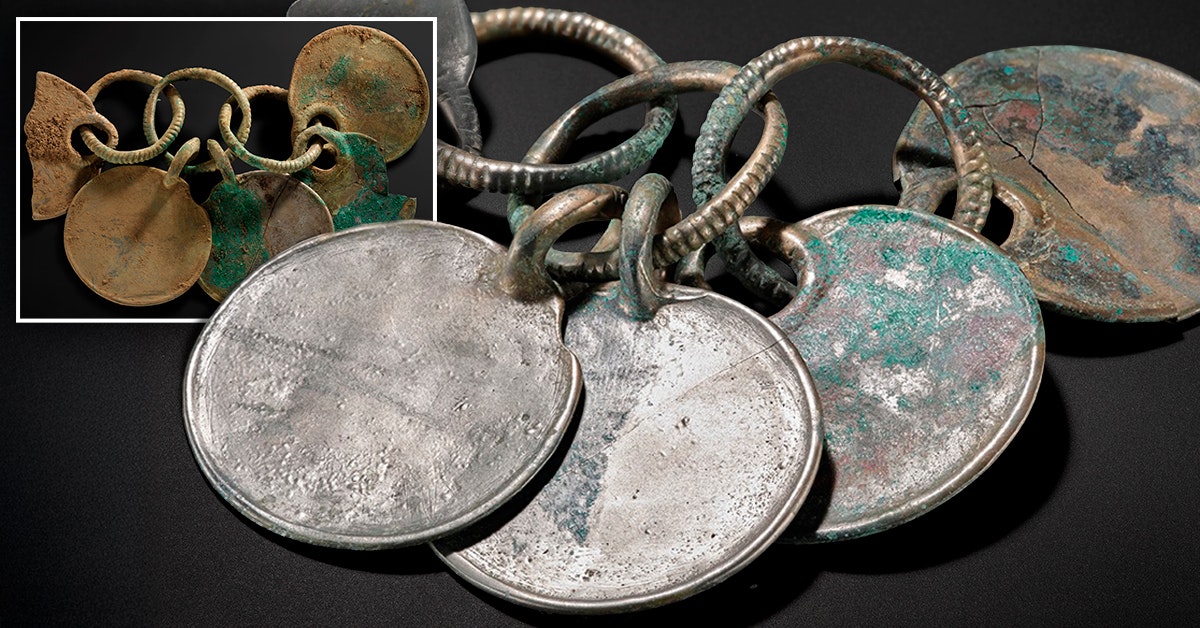 Bronzealderens særlige sølvglød afsløret i Peebles Hoard | historienet.dk