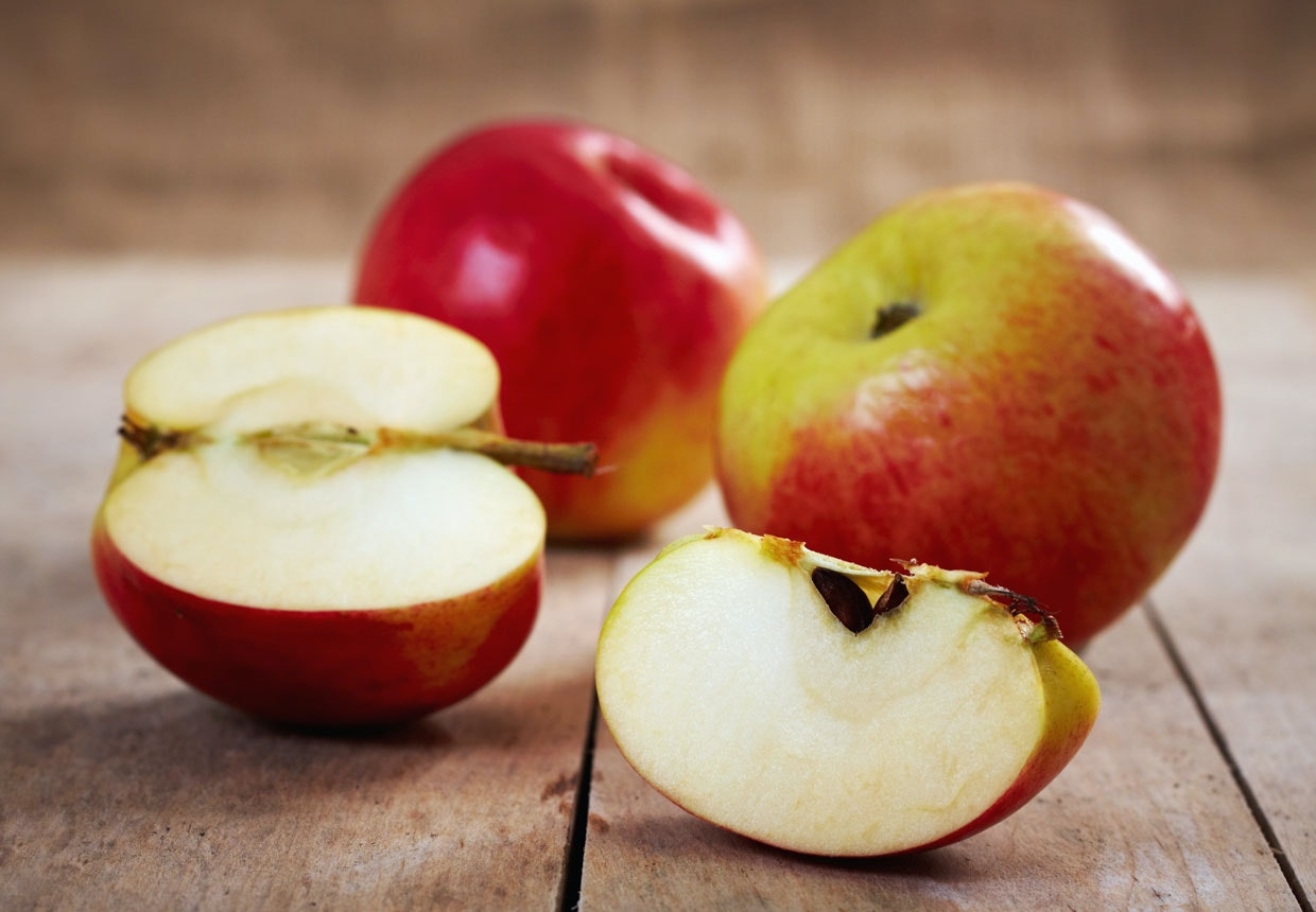 Derfor blir du mer sulten av å spise epler | iform.nu