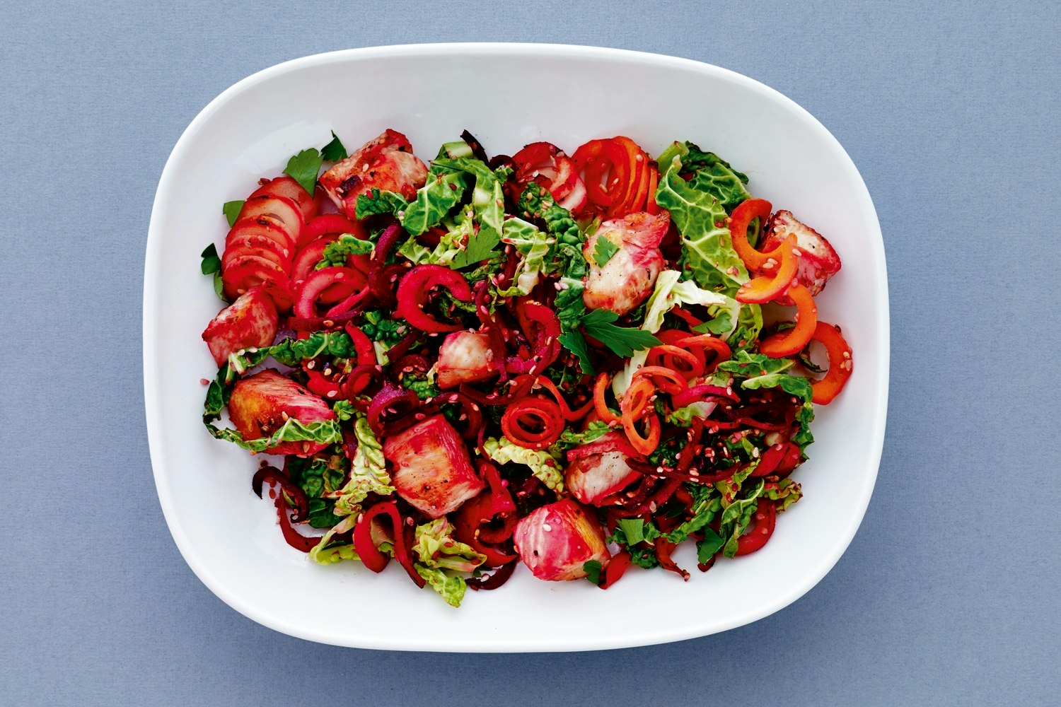 Rodfrugt "pasta" med kylling og kål | I FORM