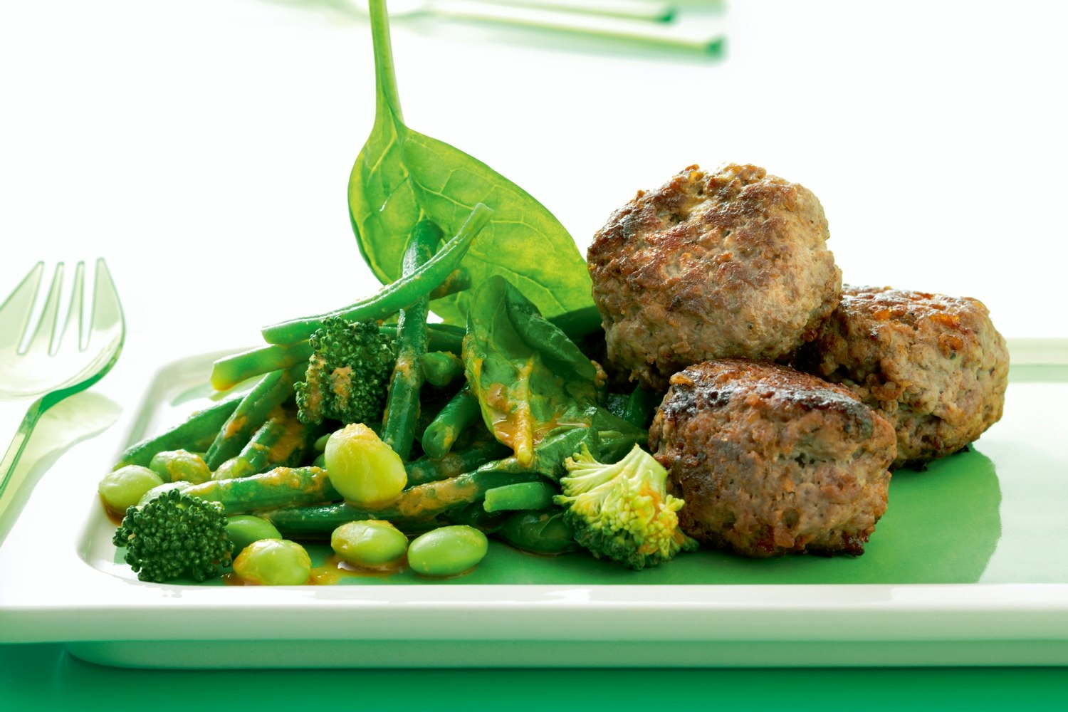 Kalvefrikadeller med ingefær | iform.dk