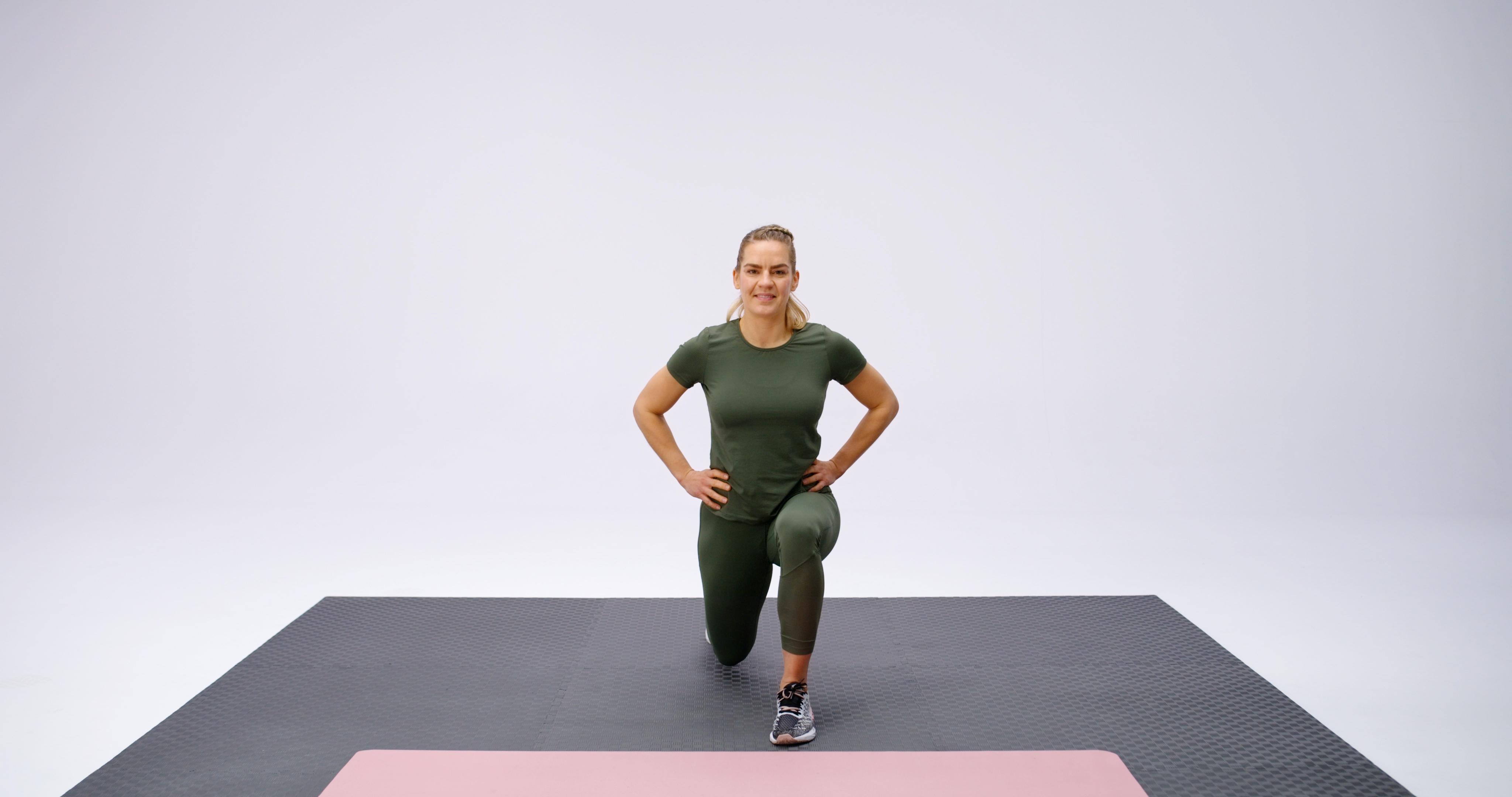 Split squat – sådan laver du squat-øvelsen (video) | I FORM