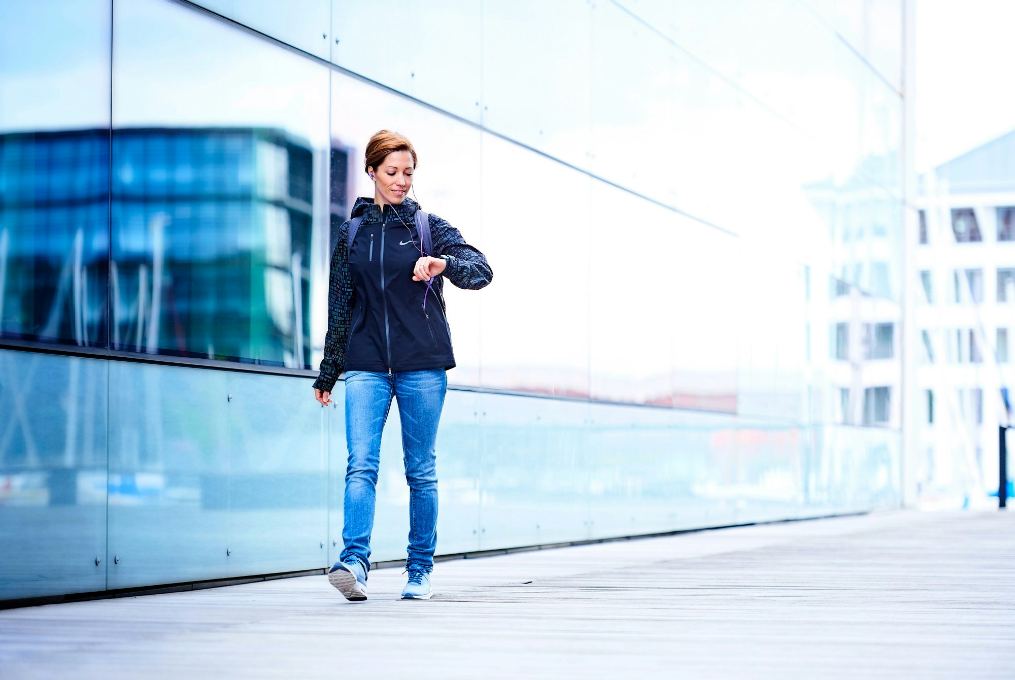 Hvor meget forbrænder man ved at gå på arbejde? | iform.dk