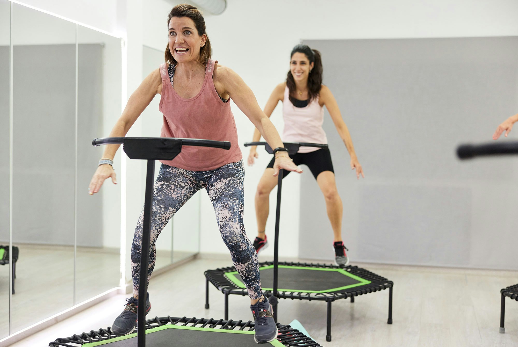 Jumping fitness – hvad er det, og hvor kan jeg prøve det? | iform.dk