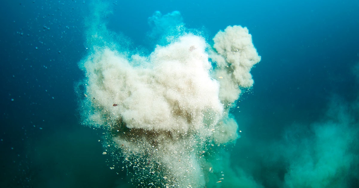 Massive discovery in the deep ocean challenges our idea of the origin ...