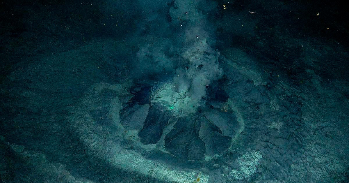 Zeldzame vulkaan op zeebodem is ‘venster’ op het mysterieuze binnenste ...