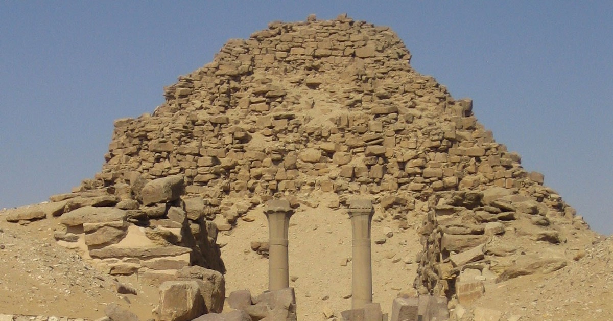 4 400 vuotta vanhasta pyramidista paljastui salakammioita | tieku.fi