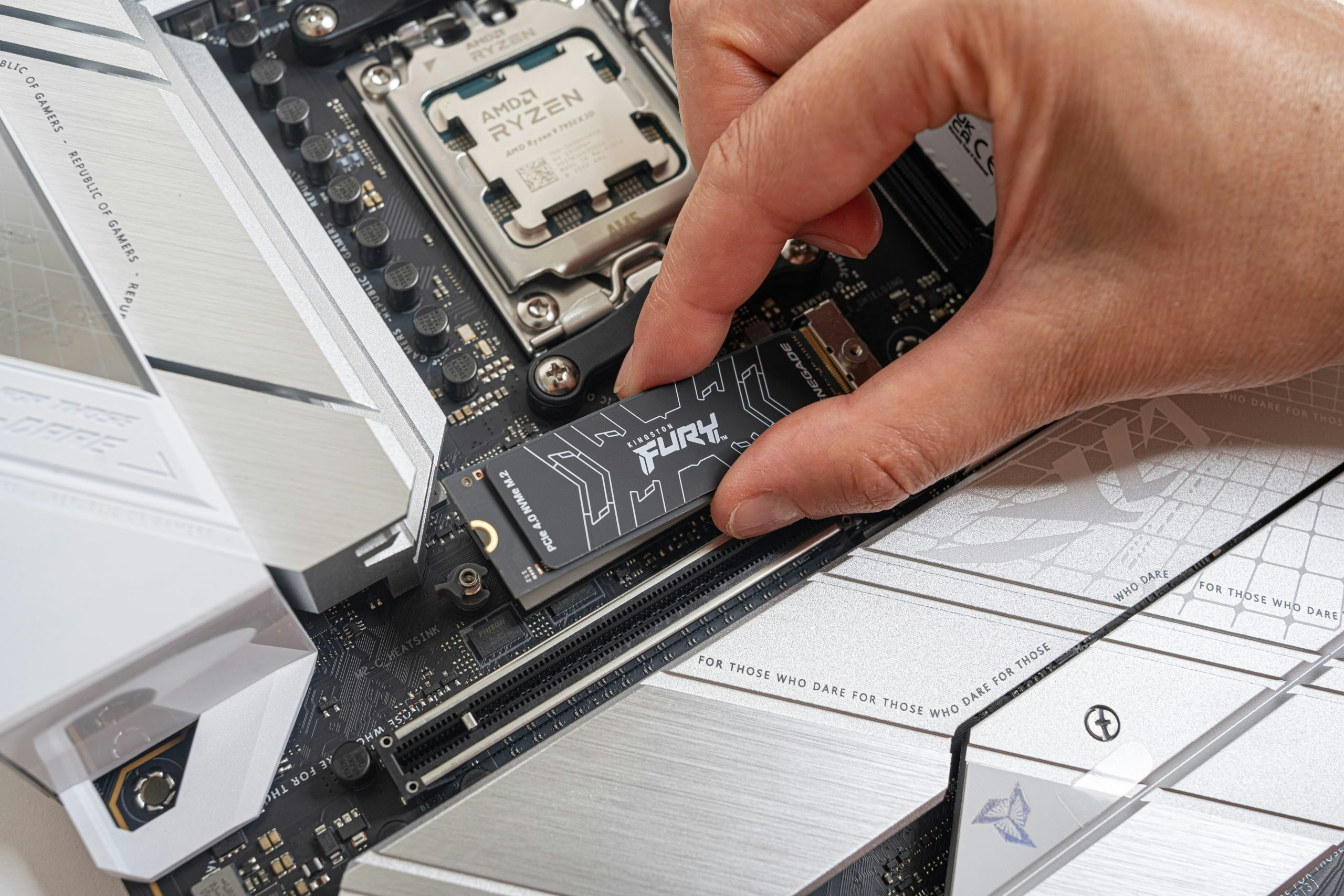 Sådan udskifter du et defekt SSD-drev | komputer.dk