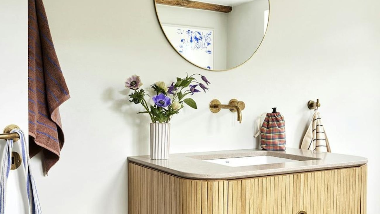 Sådan fikser du en stoppet vask | woman.dk