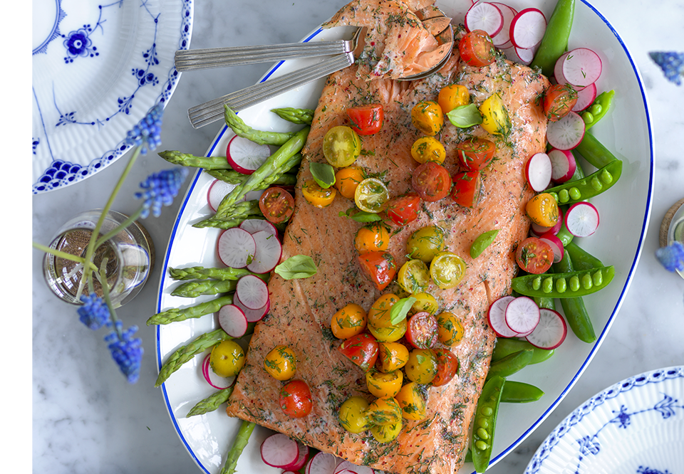 Gravad laks: her får du opskriften på gravad laks | woman.dk