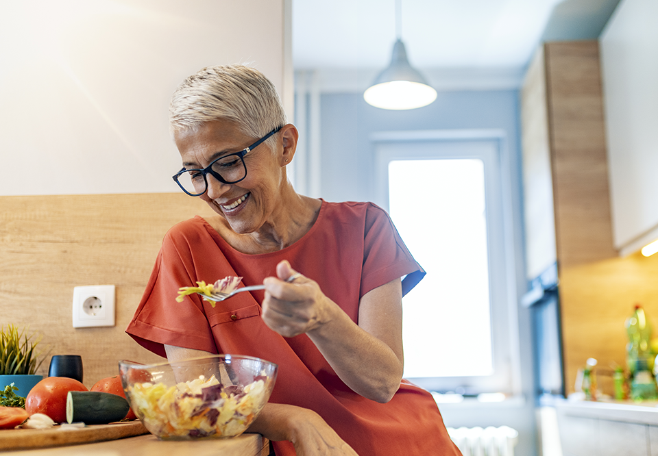 Sådan spiser du dig glad | woman.dk