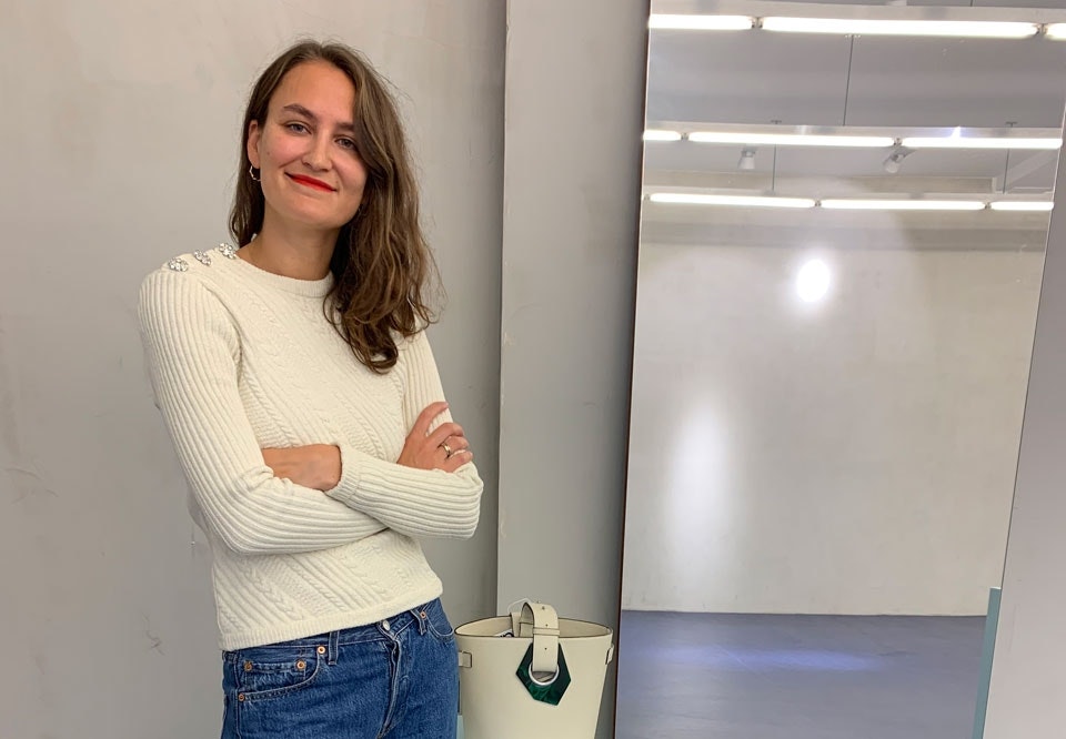 Alexandra Bernardinis festlook fuldendes med Ganni | woman.dk