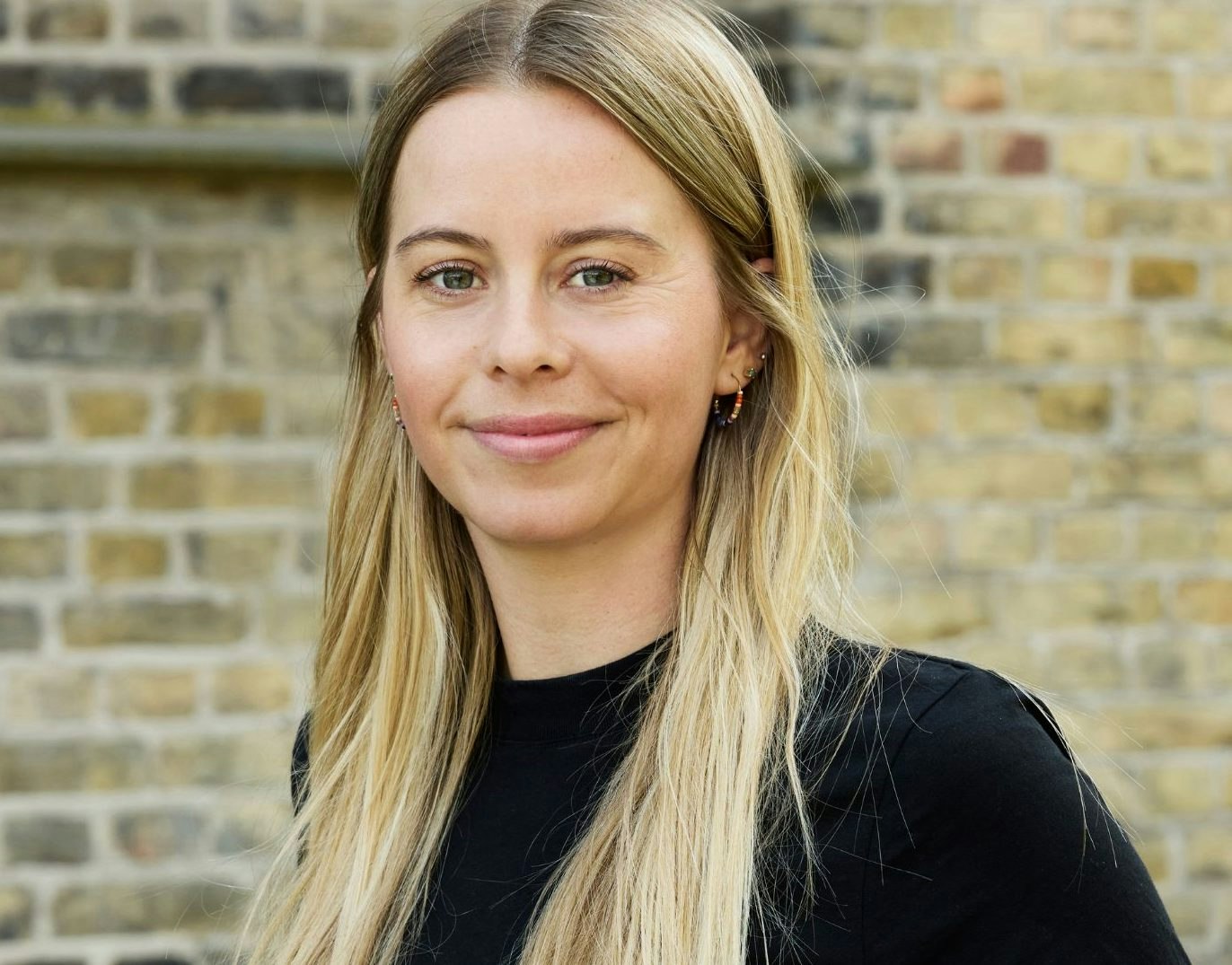 Woman tester: Sådan kom Julie i gang med at investere | woman.dk